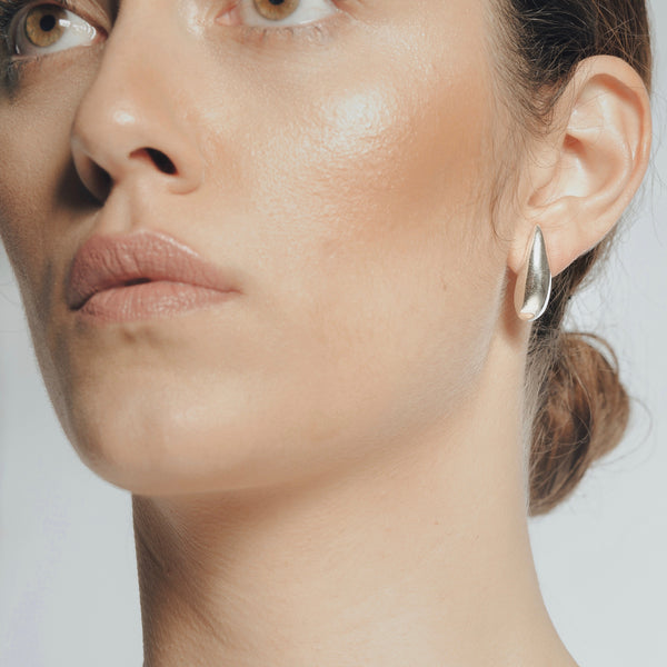 Earrings No.6 – Core Element